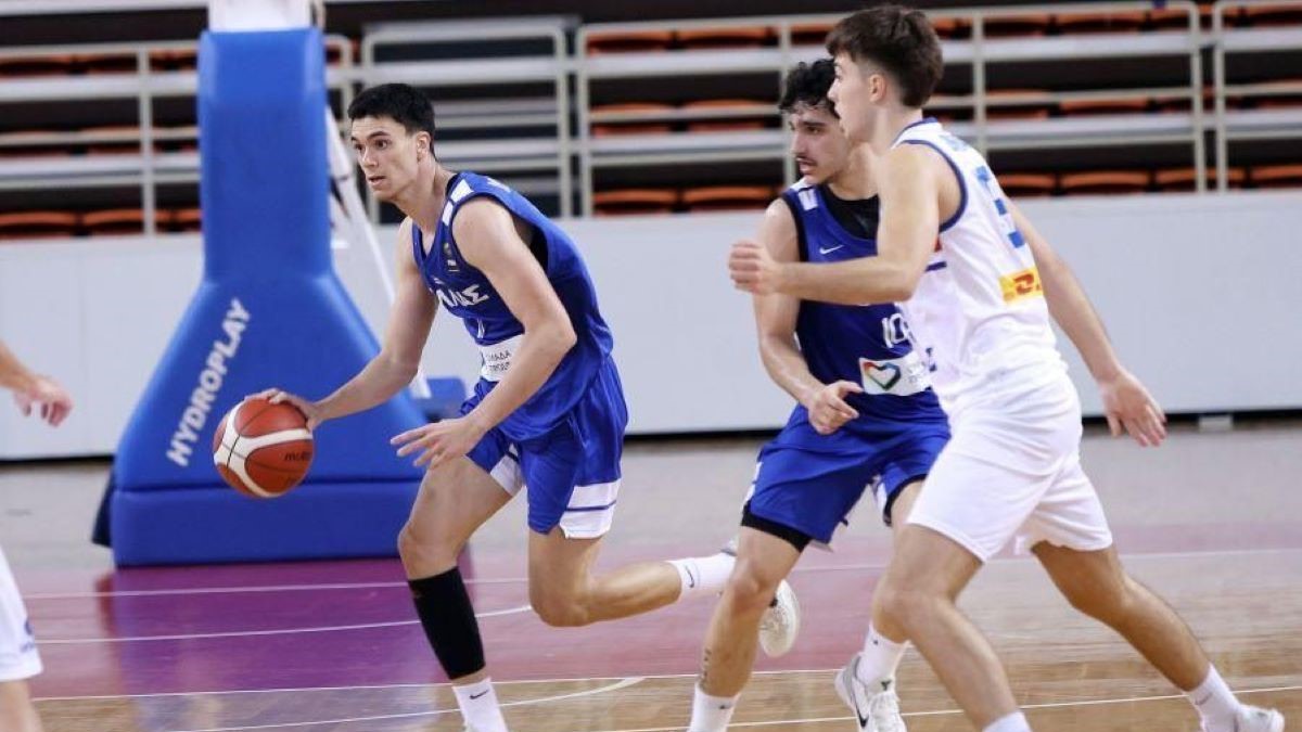 Ροζακέας: «Έχουμε έξτρα κίνητρο να κάνουμε περήφανους όλους τους ...