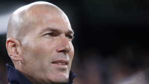 ΑΕΛ: «Ρεσιτάλ κάκιστης διαιτησίας από τον Σιδηρόπουλο» - www.ertsports.gr