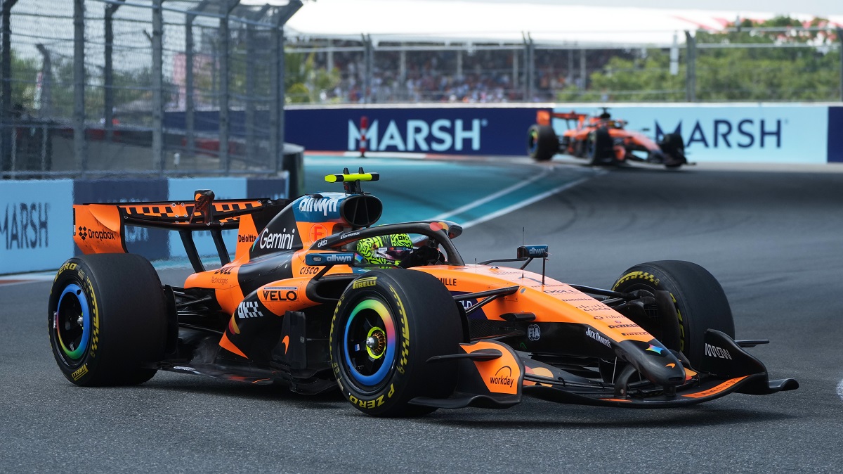 Η McLaren φώναξε «παρούσα» με 1-2 στο Sprint Race του Μαϊάμι - www ...