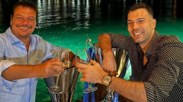 Σλούκας: «Σε ευχαριστώ για όλα προφεσόρ» - www.ertsports.gr